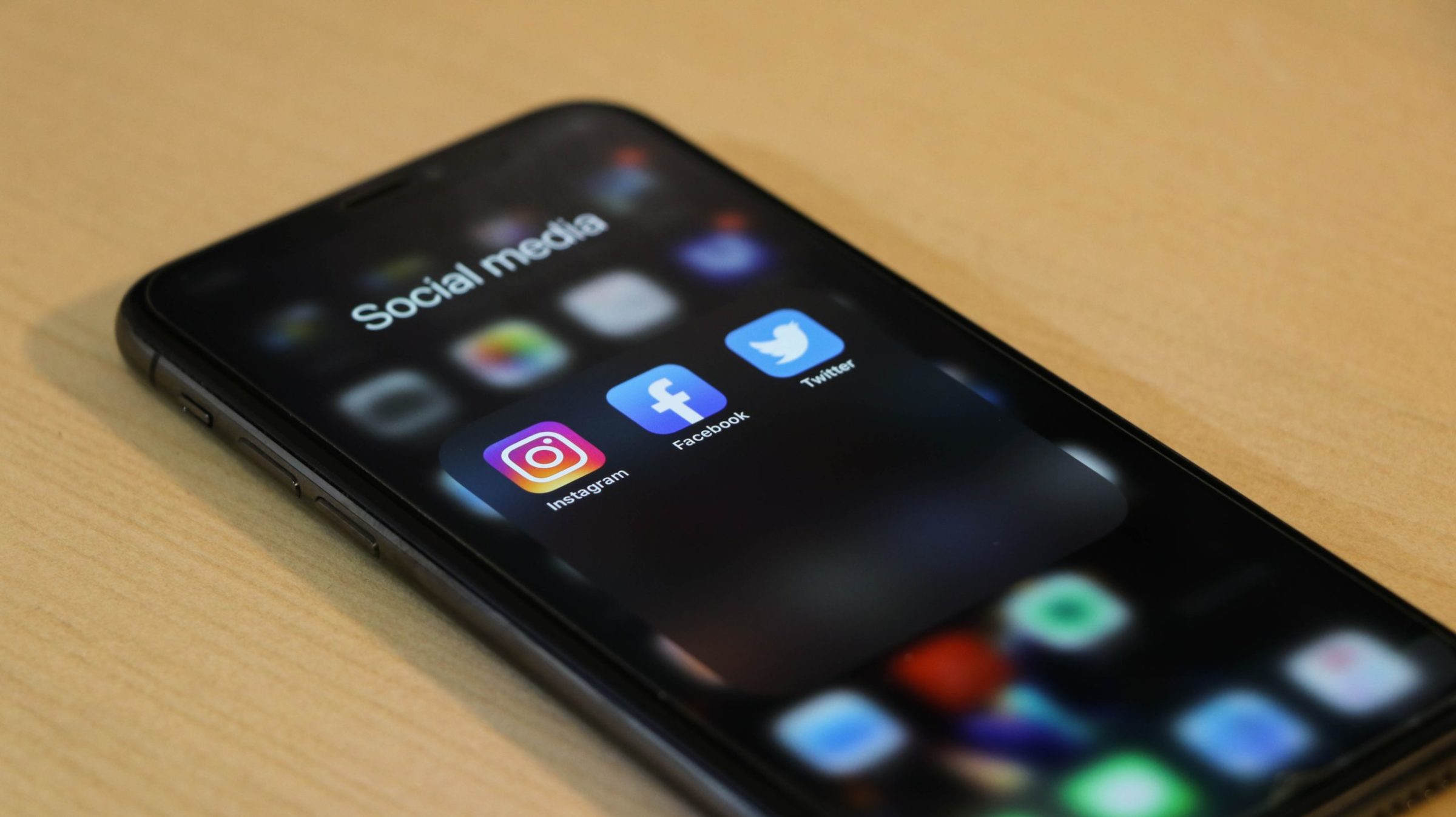 4 Ways To Execute Your Mission Through Social Media Artspeak Creative Artspeak Creative